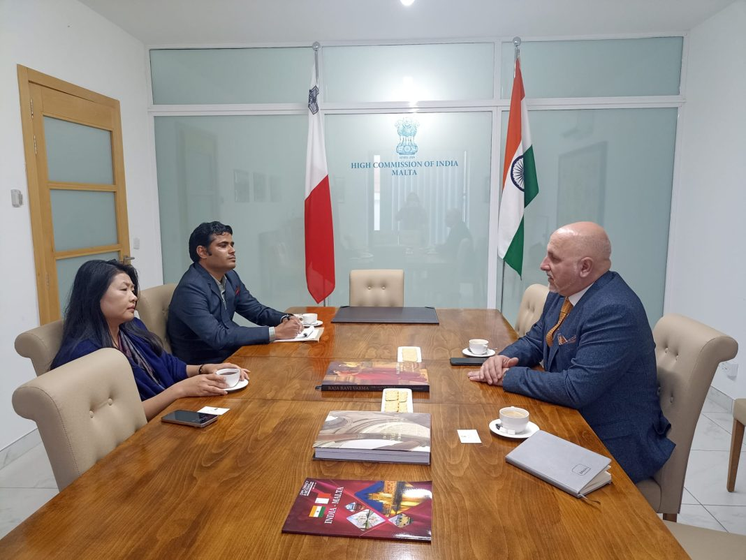 Il-GWU tipproteġi d-drittijiet ta’ 7,000 membru barrani – General Workers Union Malta